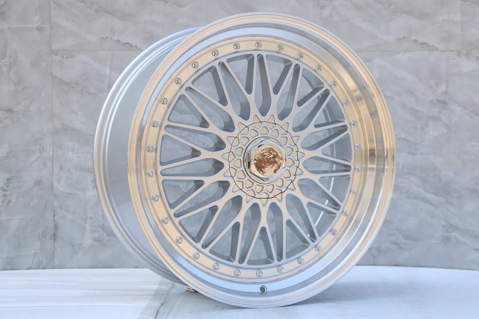 4 WHEELS RIMS / W885 Silver Machined Lip Silver Rivert 22x9.0 ET30 5x1 ...