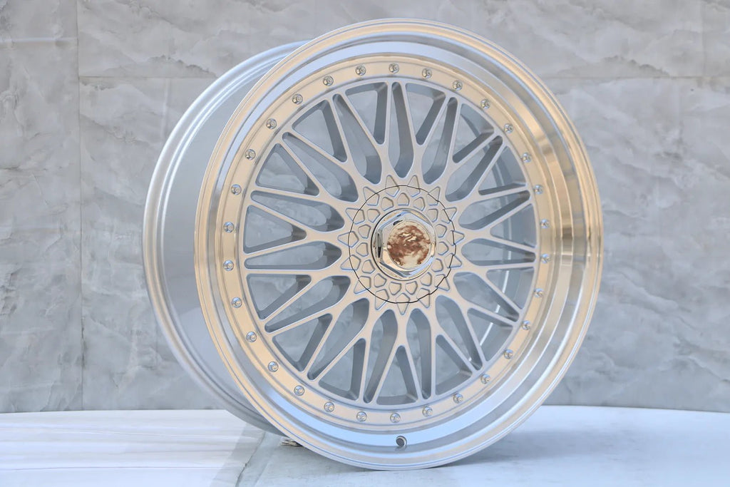 4 WHEELS RIMS / W885 Silver Machined Lip Silver Rivert 22x9.0 ET30 5x1 ...
