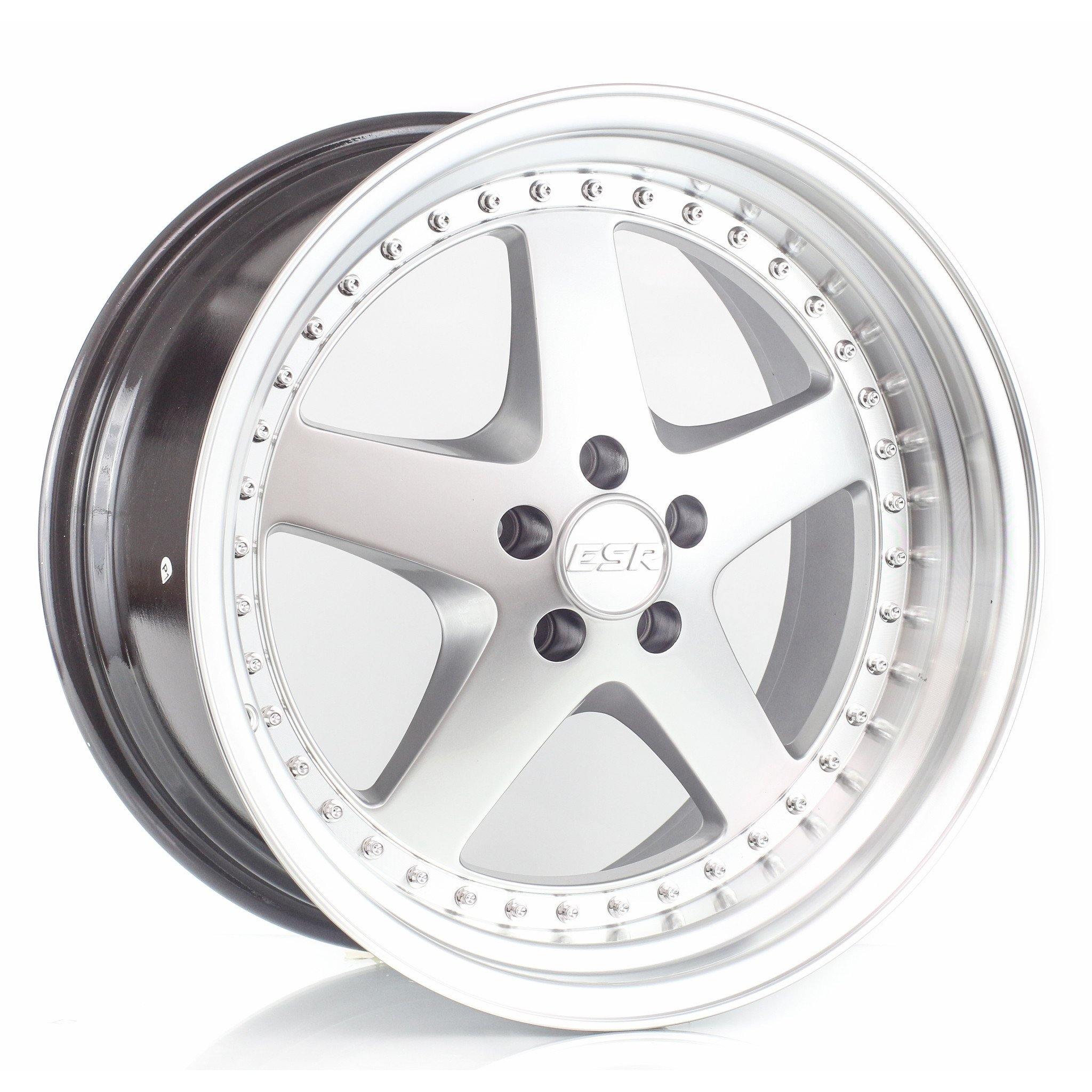 ESR SR04 18X9.5 5X120 22 74.1 HYPER SILVER MACHINE – alphasone